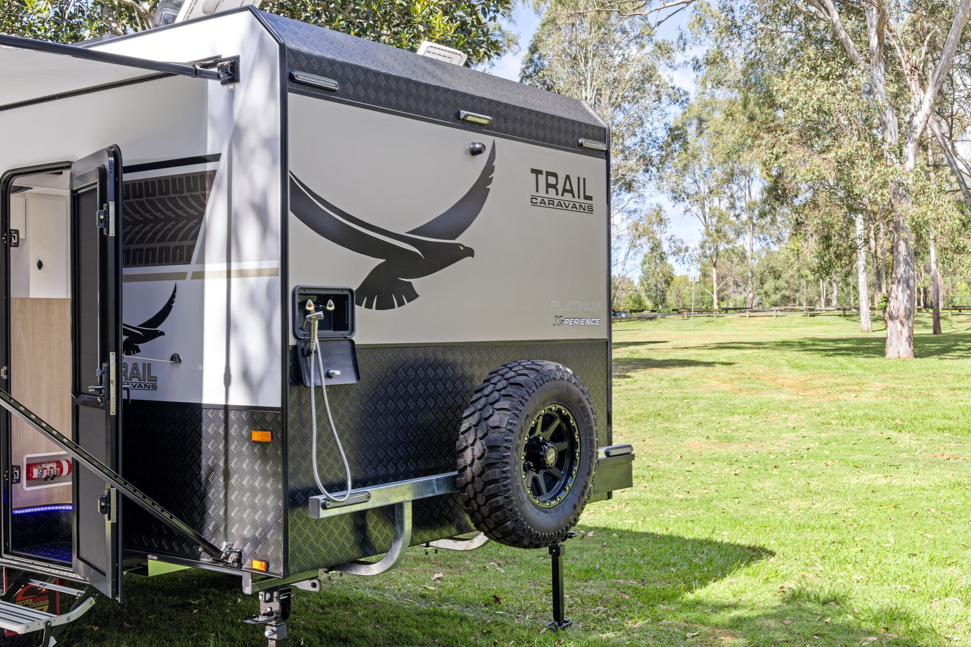 X-Plorer Couples Offroad Caravan